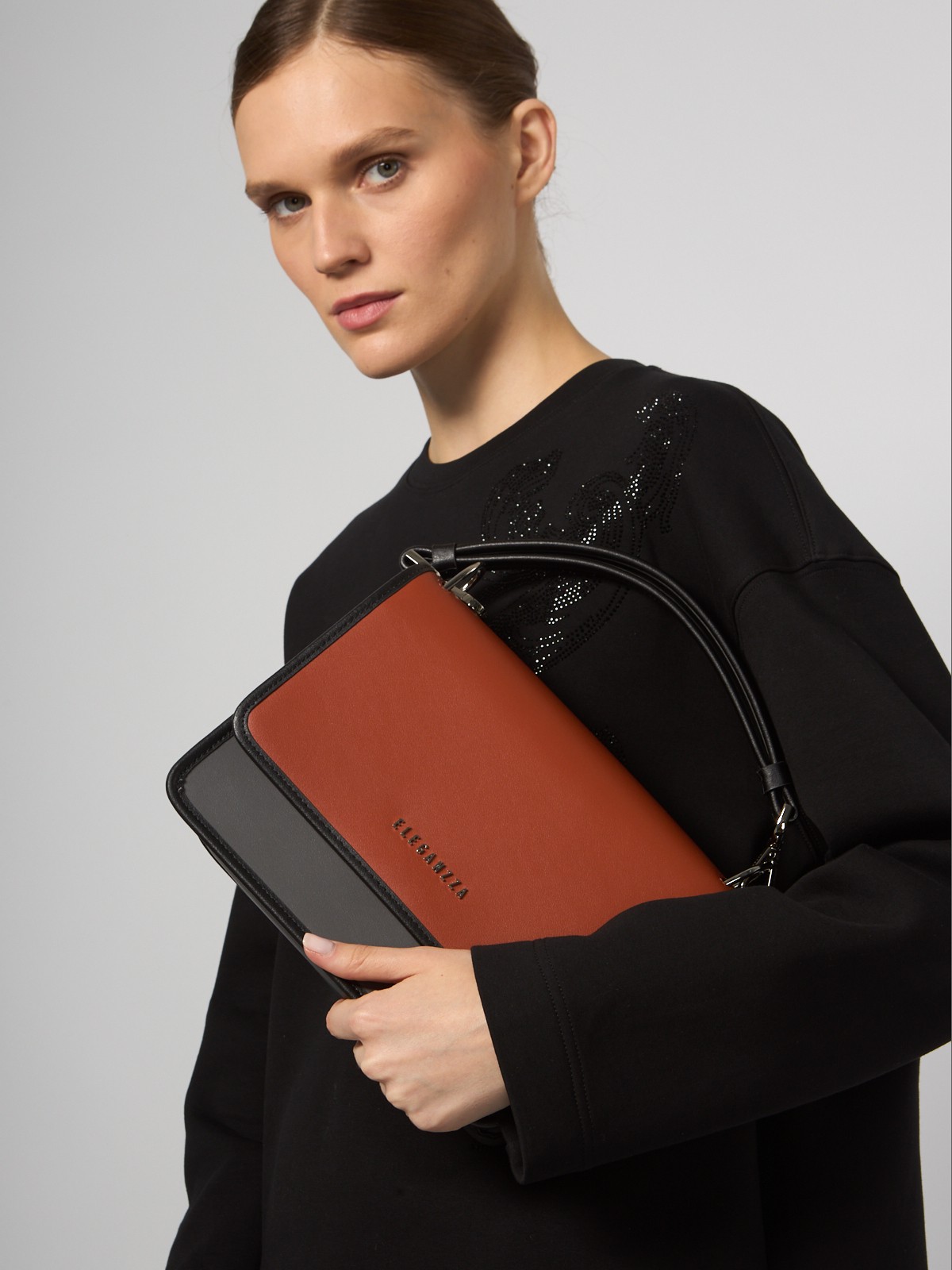 Женские сумки : купить в Москве с доставкой, цены в интернет-магазине Eleganzza